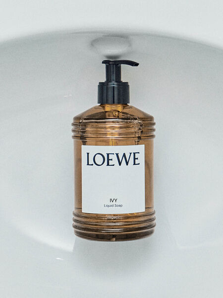 Luxury gifts collection | Designer gifts for women & men | Loewe - LOEWE