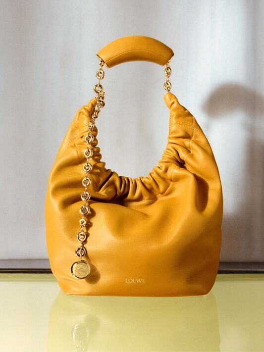 LOEWE's Spring-Summer Women's Pre-collection - LOEWE