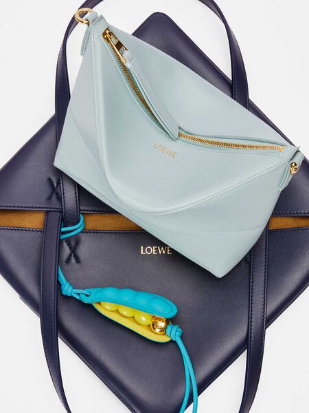 Customized designer bags gift ideas | LOEWE