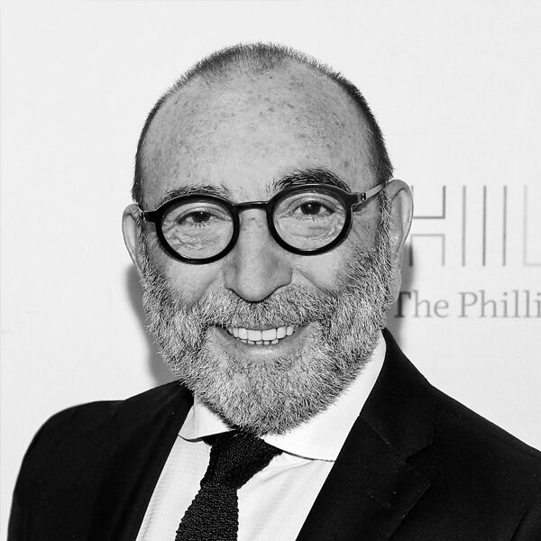 Private collecting in the XXI century - 로에베