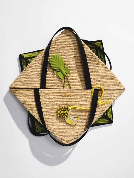 Luxury baskets for women - LOEWE
