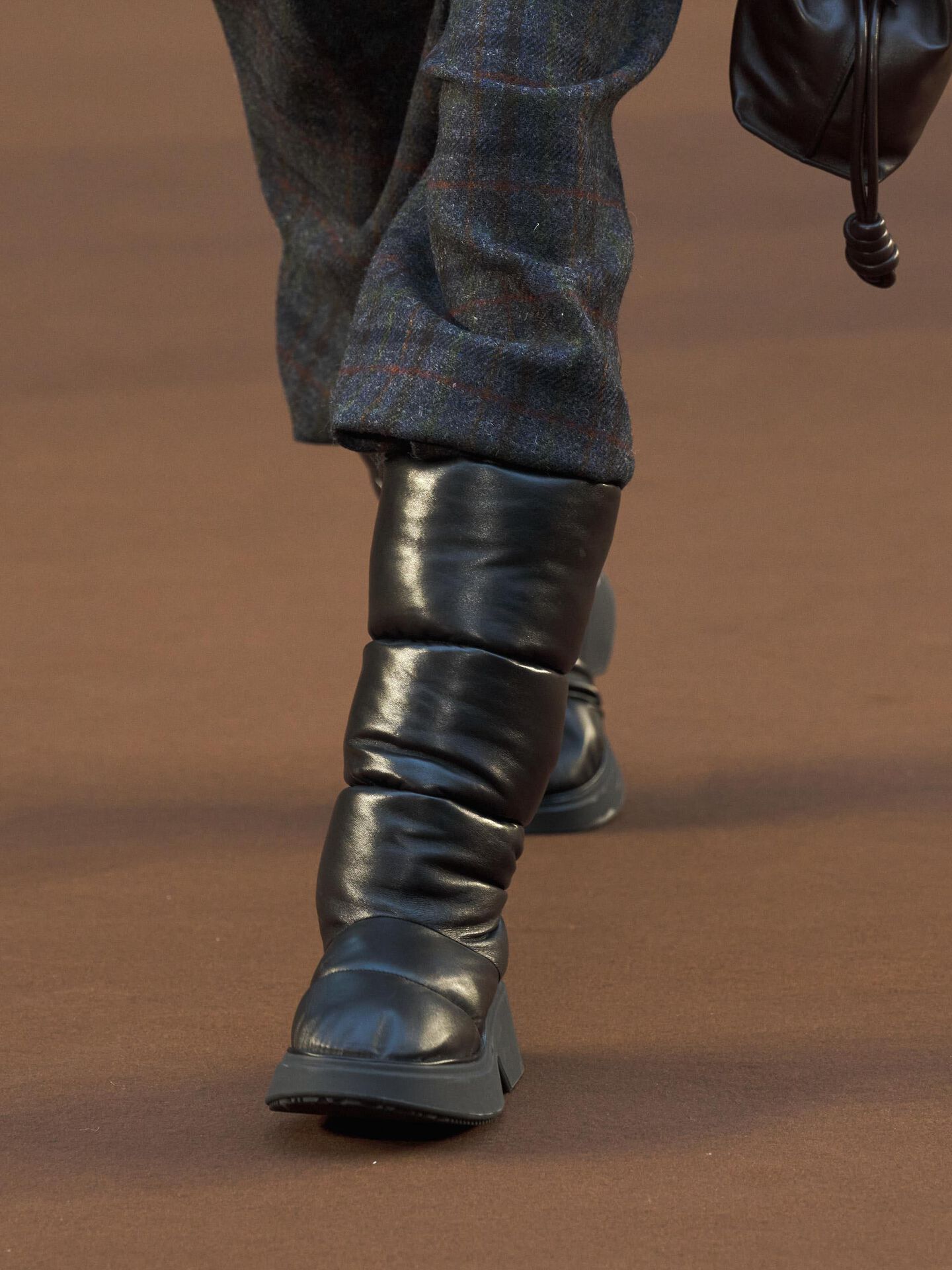 LOEWE | reinventing craft and leather