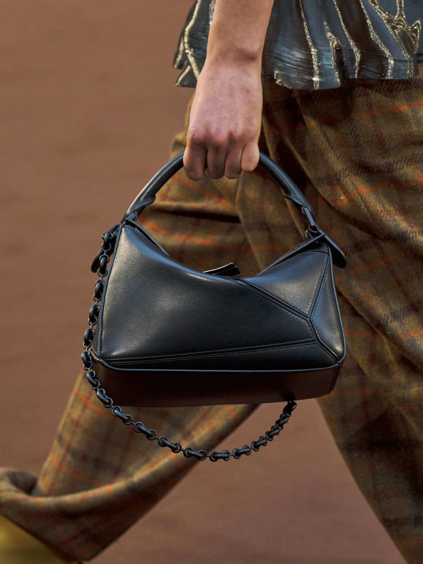 LOEWE | reinventing craft and leather
