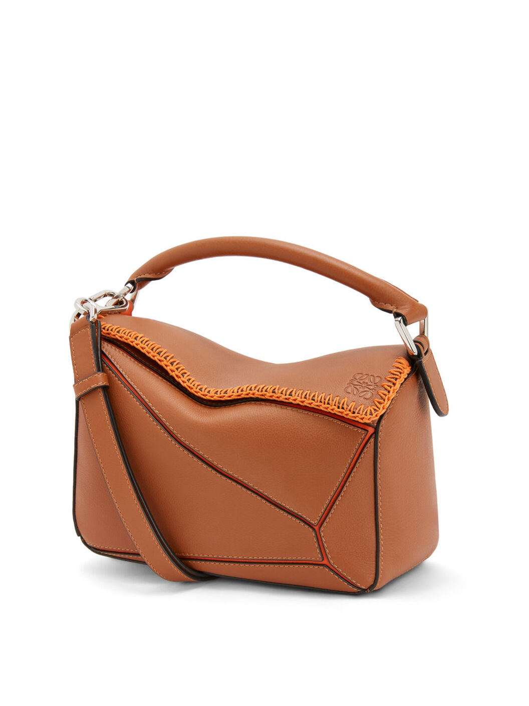 LOEWE official website – luxury clothes and accessories