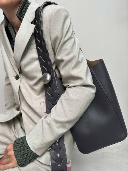 LOEWE Fall winter women´s precollection