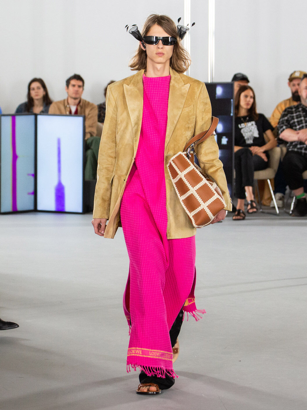 Looks - LOEWE