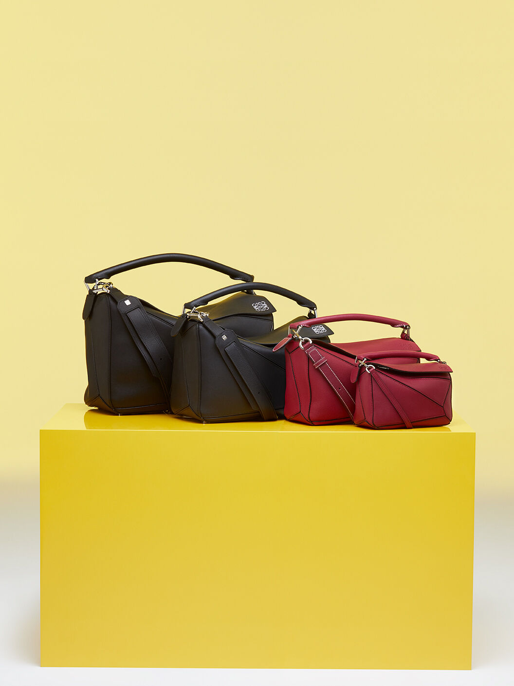 LOEWE official website – luxury clothes and accessories