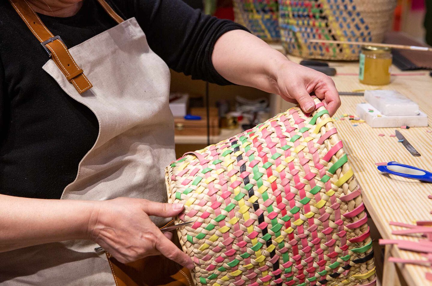 Luxury baskets for women