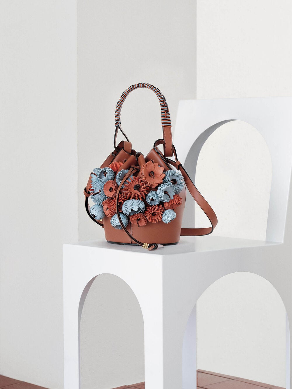 LOEWE Weaves, Exploring Artistry and Craftsmanship in Modern Luxury