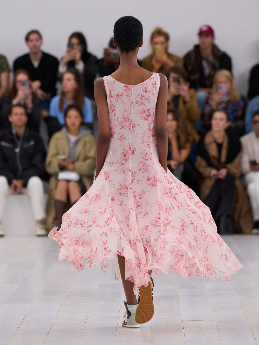 LOEWE Women's SS 25 Runway Collection | LOEWE