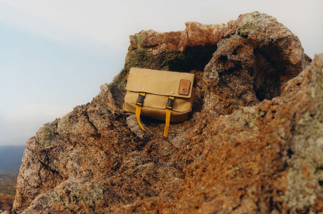 LOEWE official website – luxury clothes and accessories