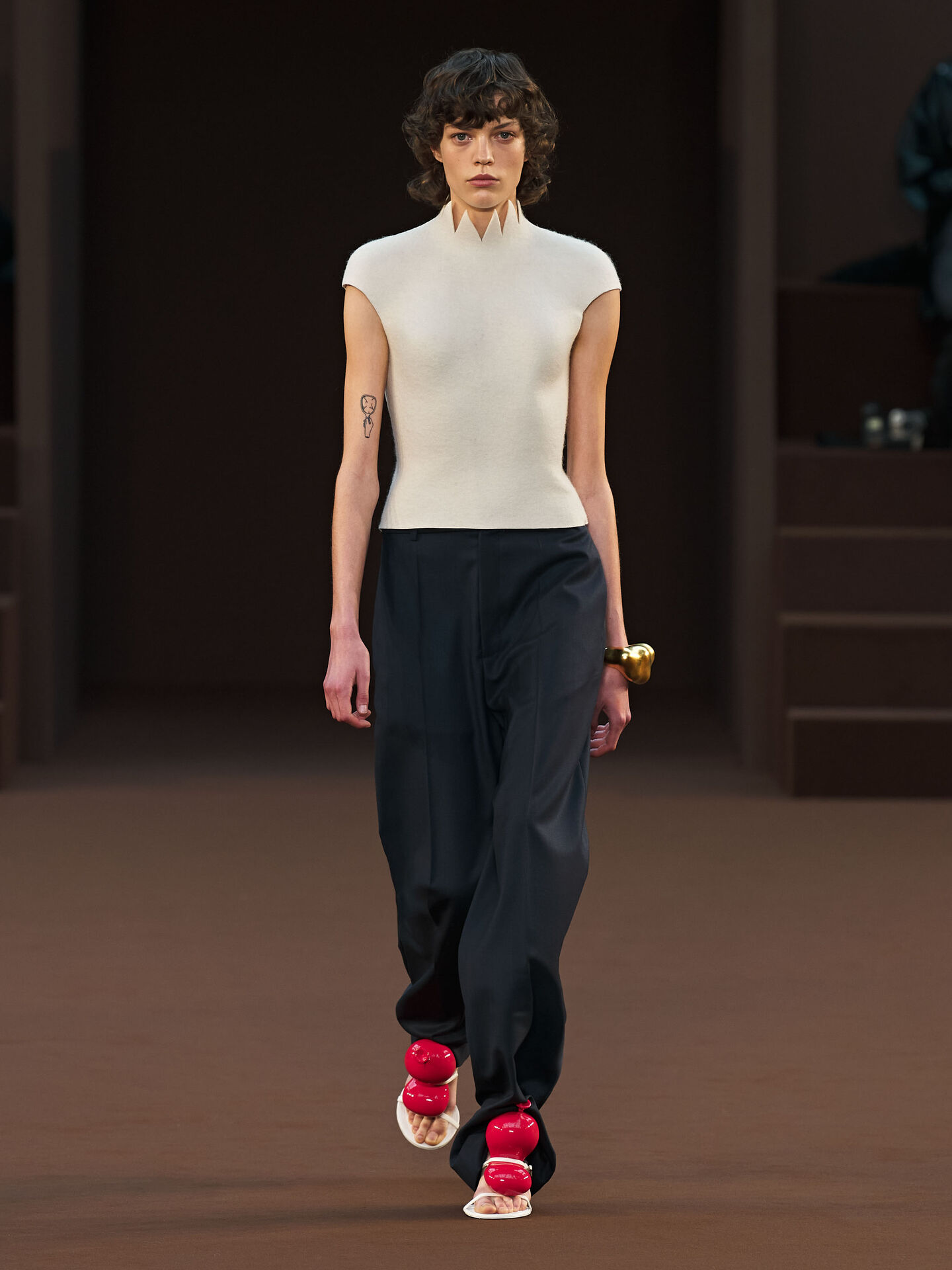 LOEWE | reinventing craft and leather