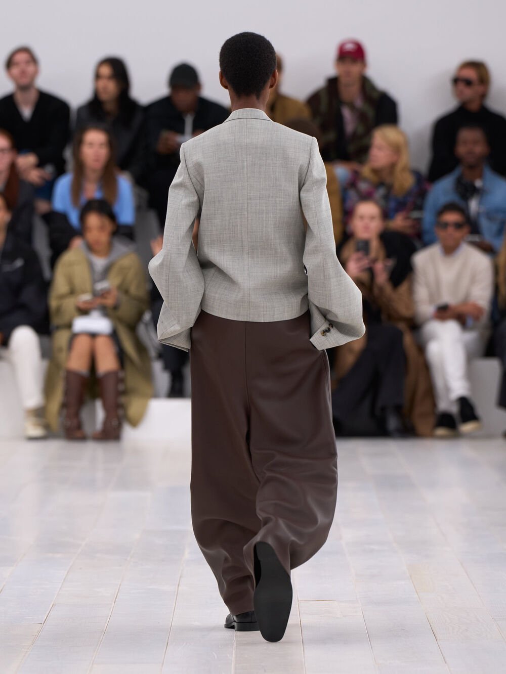 LOEWE Women's SS 25 Runway Collection | LOEWE