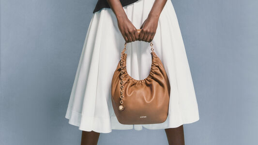 Shop LOEWE Squeeze Bag for Women | Squeeze Purse Collection - LOEWE
