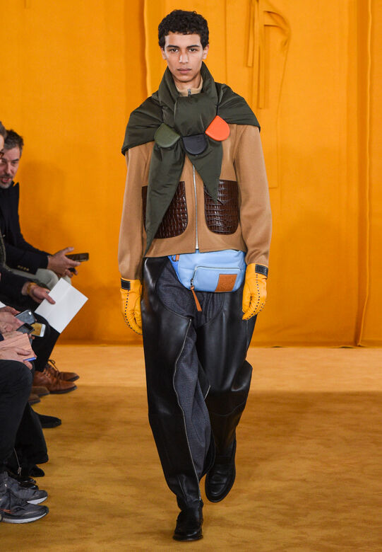 Looks - LOEWE