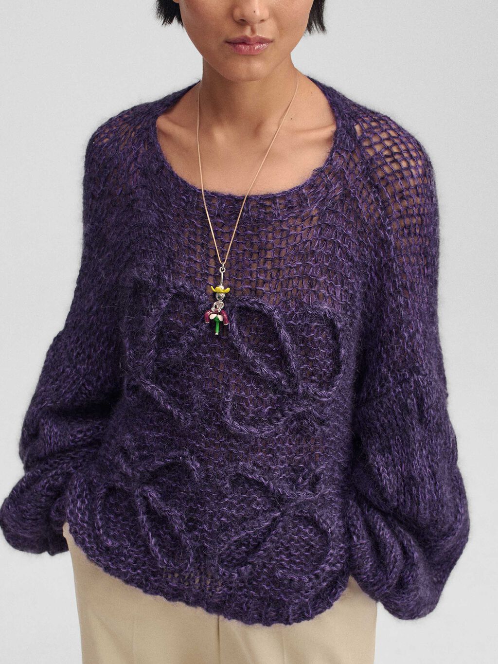 Pixel capsule collection SS23 · LOEWE Collections