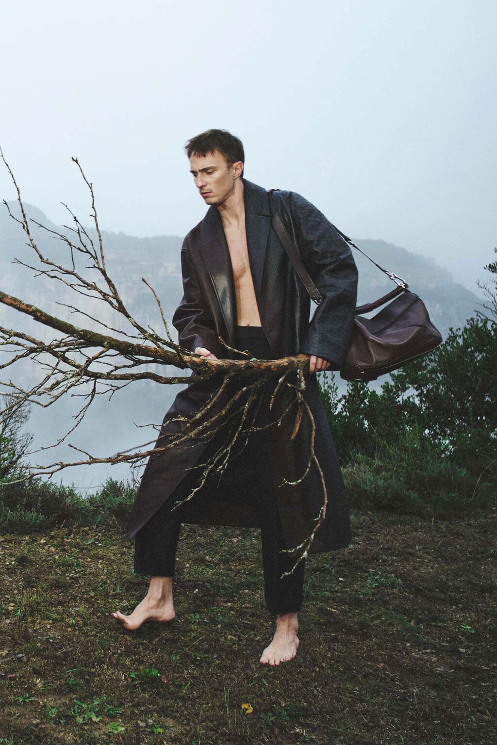 Loewe | Designertaschen, Kleidung, Accessoires für Damen und Herren