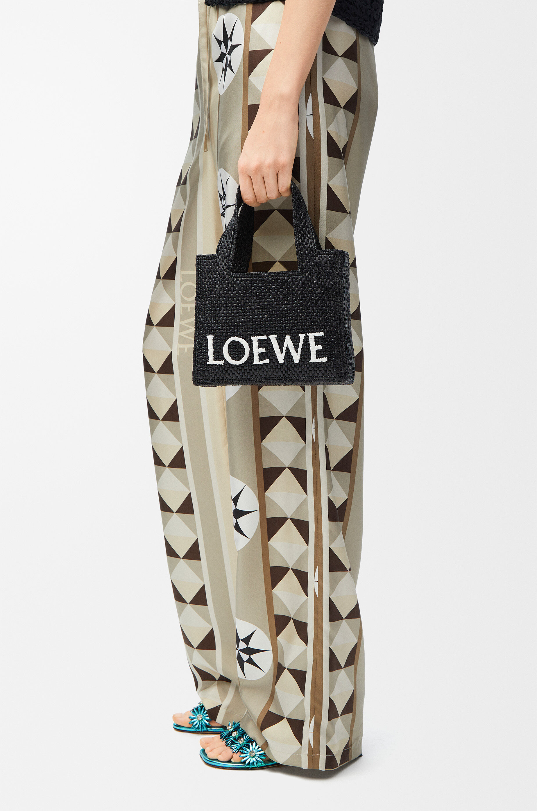 Mini LOEWE Font Tote in raffia Black - LOEWE