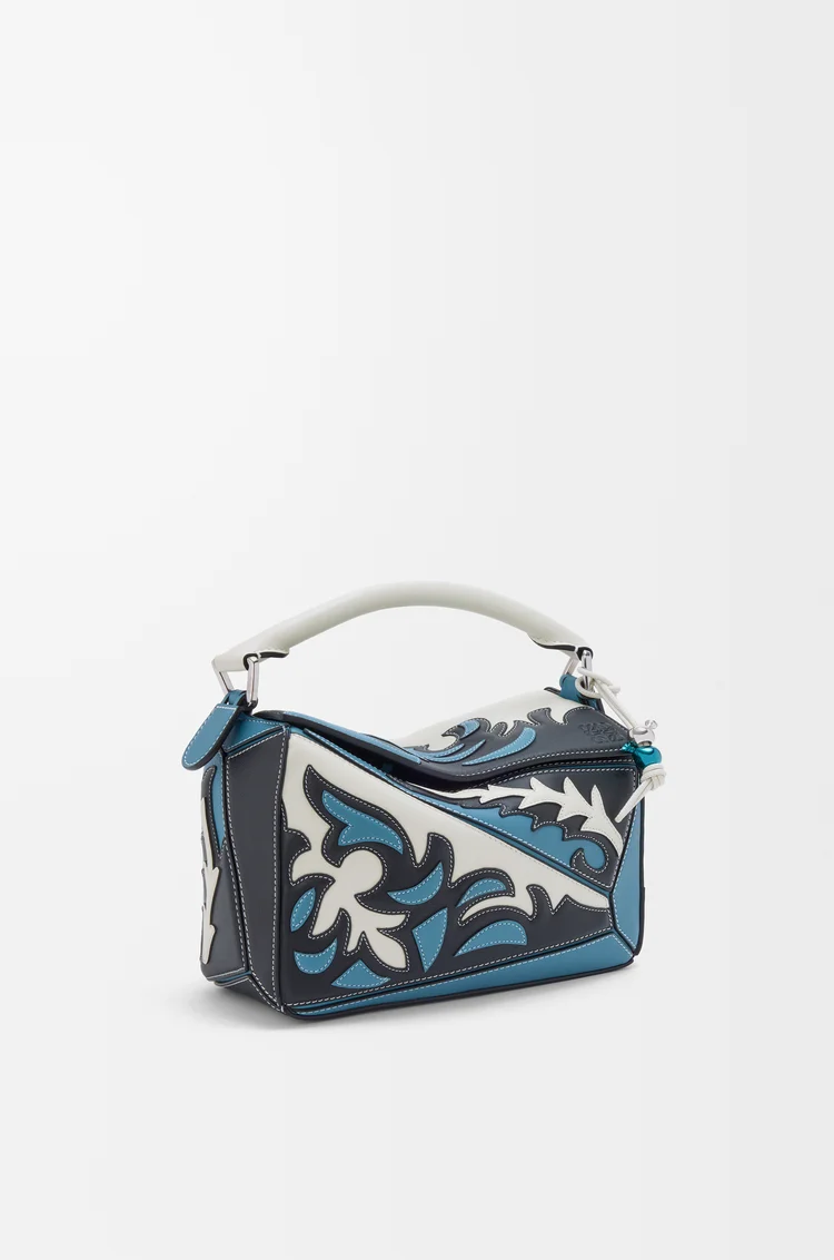 Puzzle 10 Cowboy re-edition bag in classic calfskin Black - LOEWE