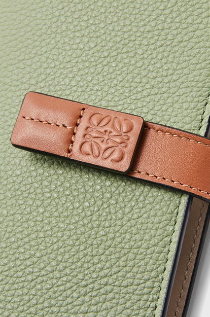 Luxury large wallets for women - LOEWE