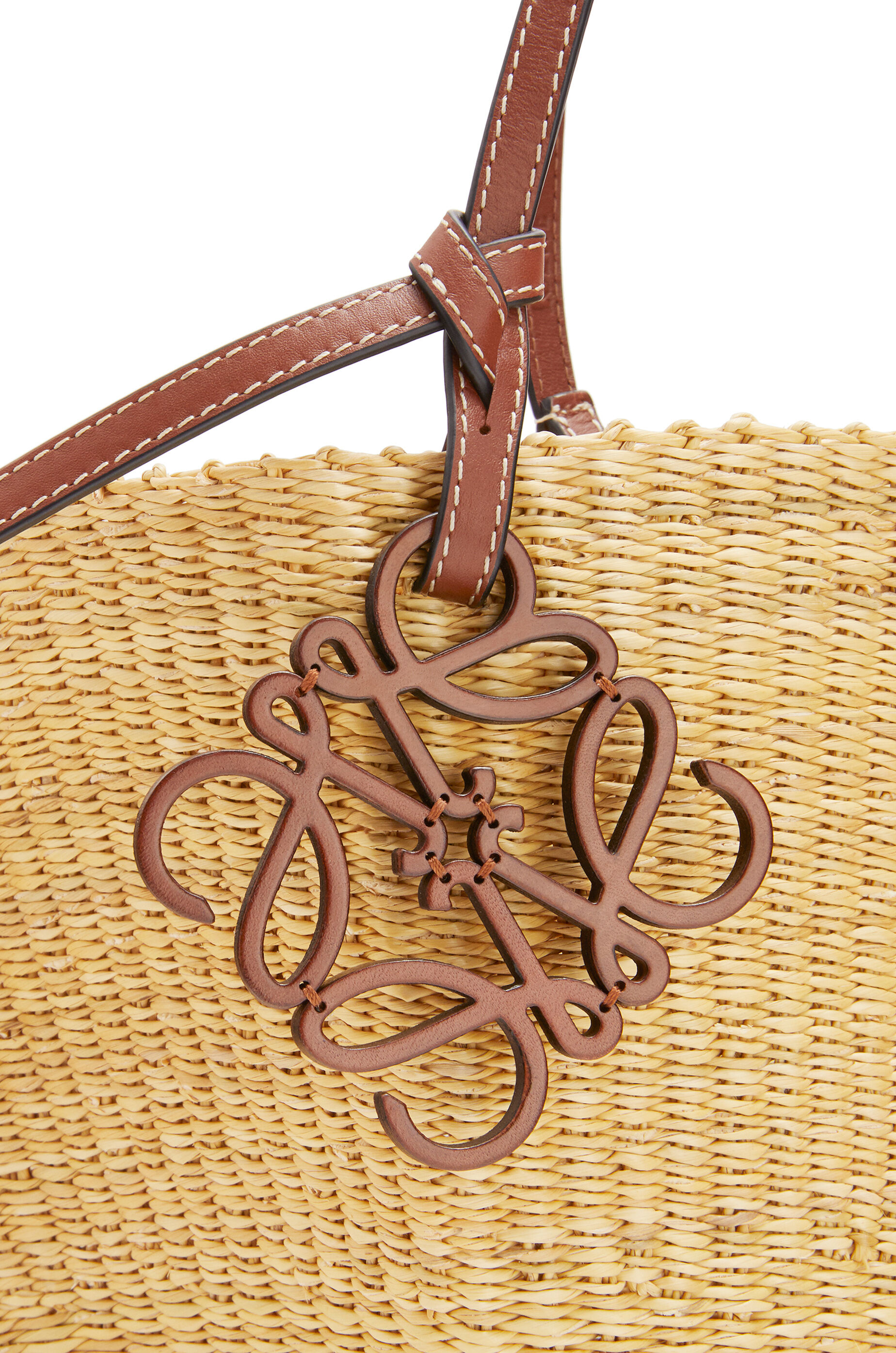 Luxury baskets for women