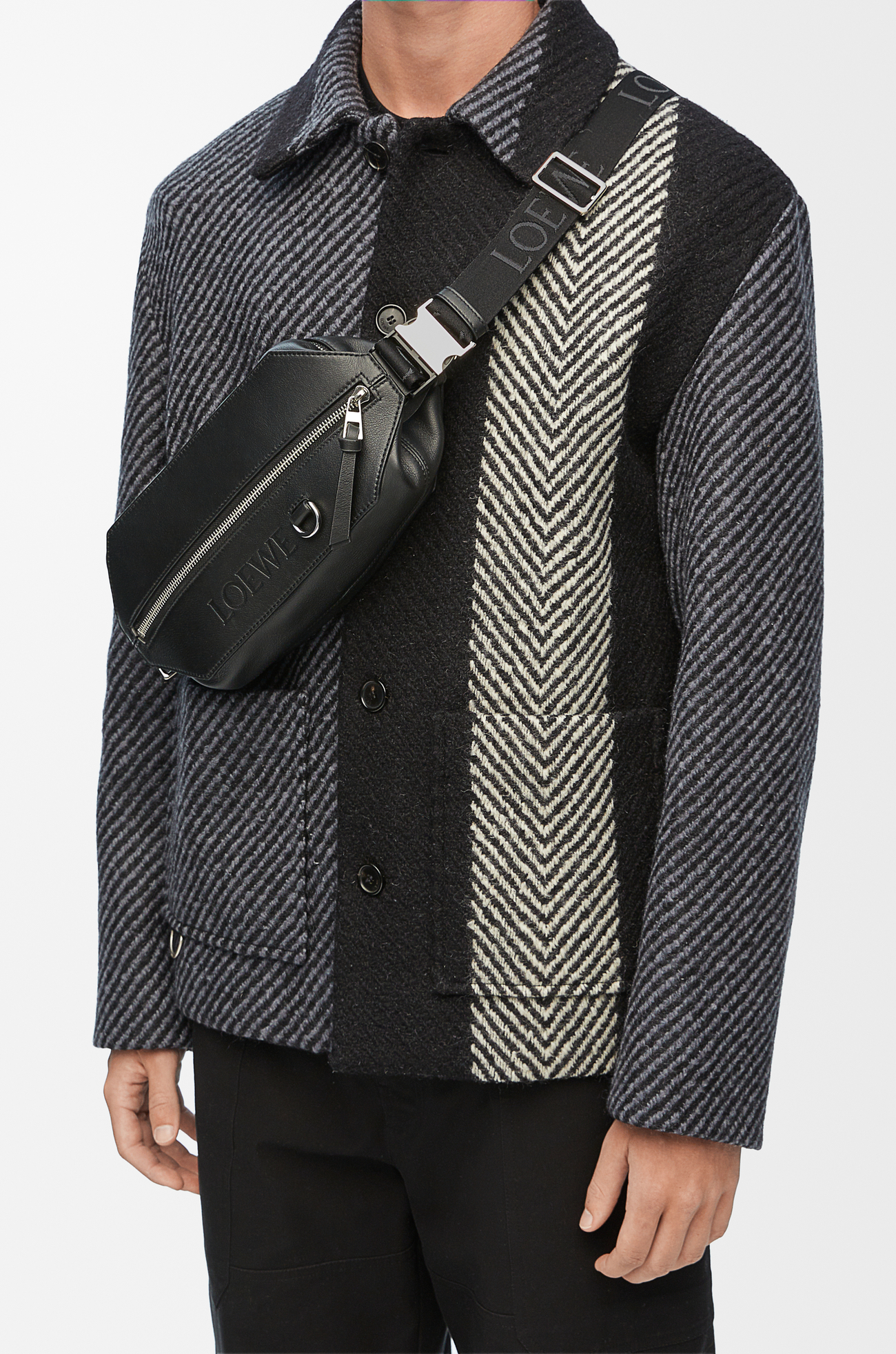 Bolsos de lujo para hombre | Bolsos de diseño - LOEWE - LOEWE