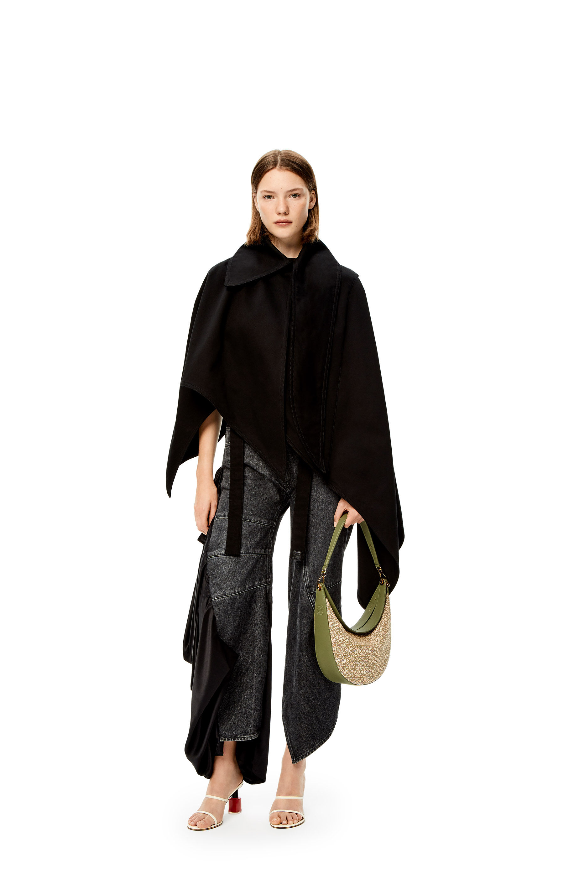 LOEWE Luna bag in Anagram jacquard and classic calfskin Green/Avocado ...