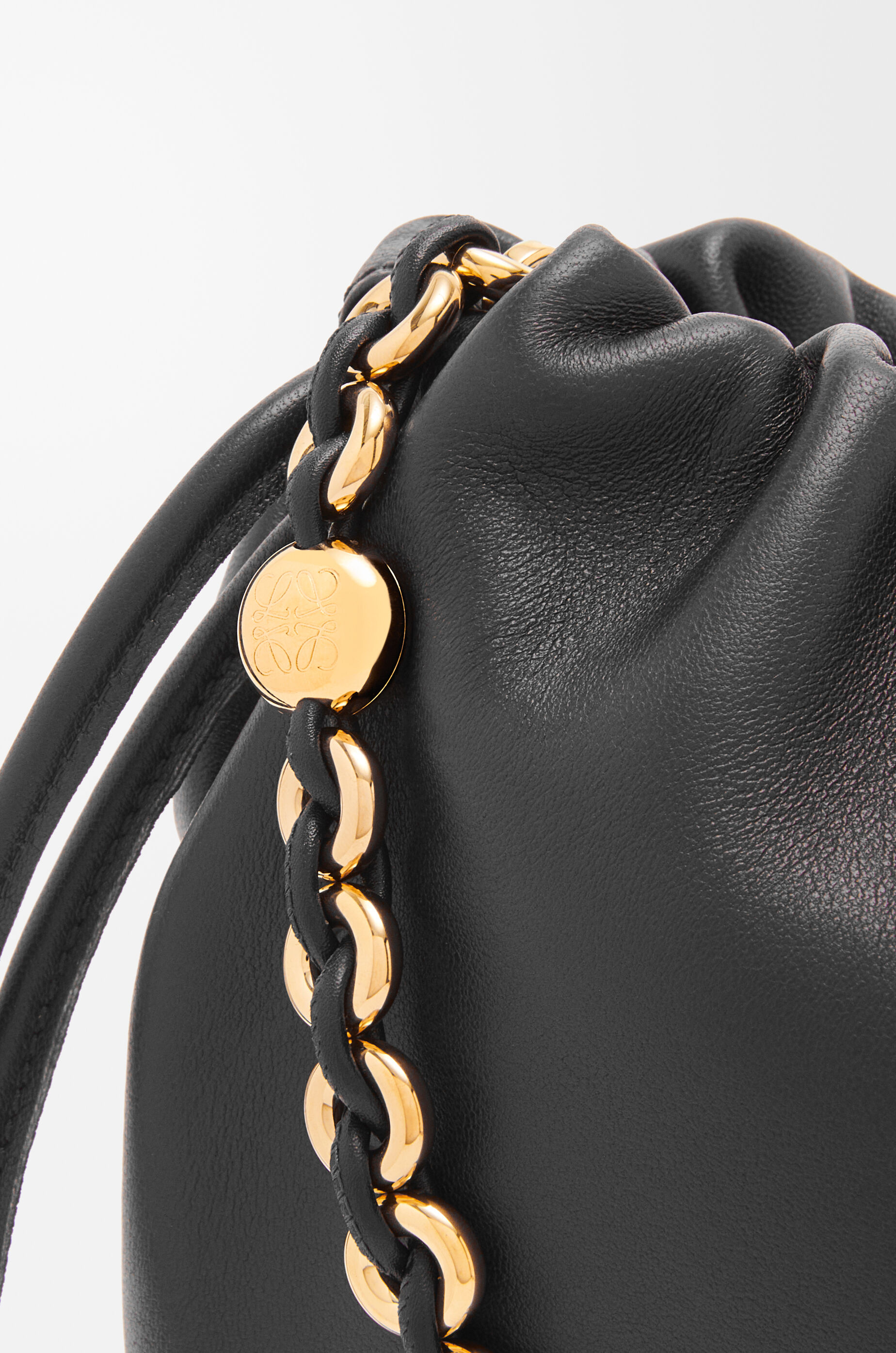 Flamenco Purse Bucket bag in mellow nappa lambskin Black - LOEWE