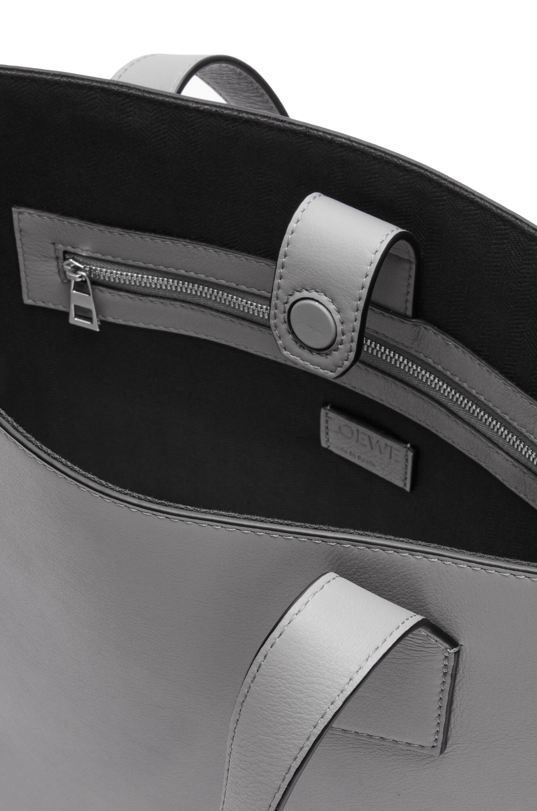 Buckle Horizontal tote in classic calfskin Asphalt Grey - LOEWE