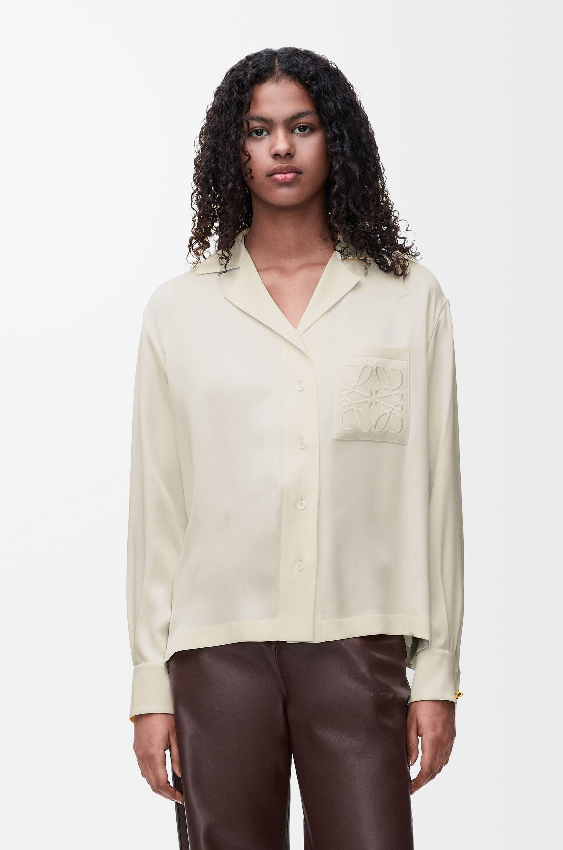 Pyjama blouse in silk Ivory - LOEWE