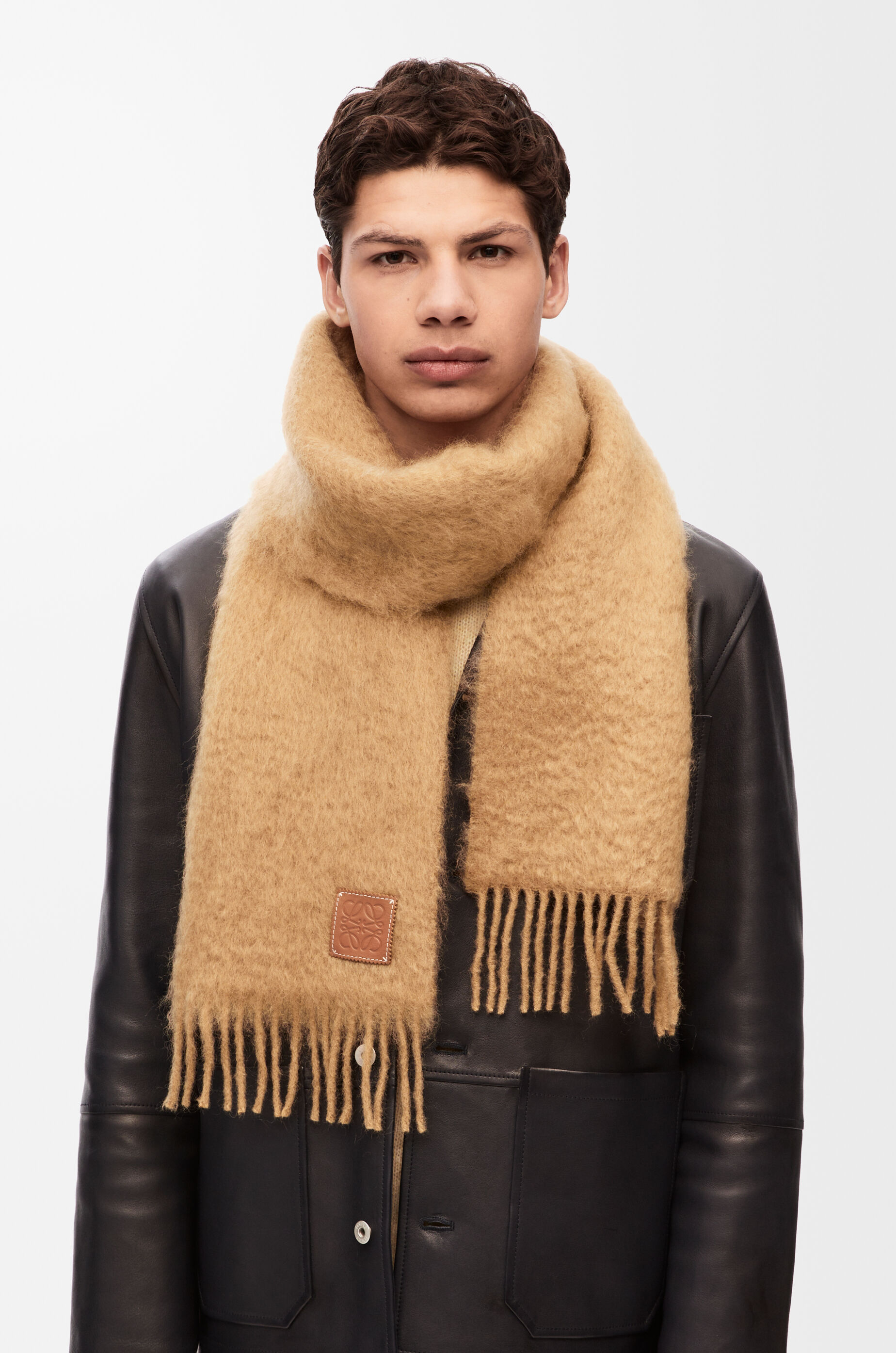 Scarf in mohair and wool Camel - LOEWE