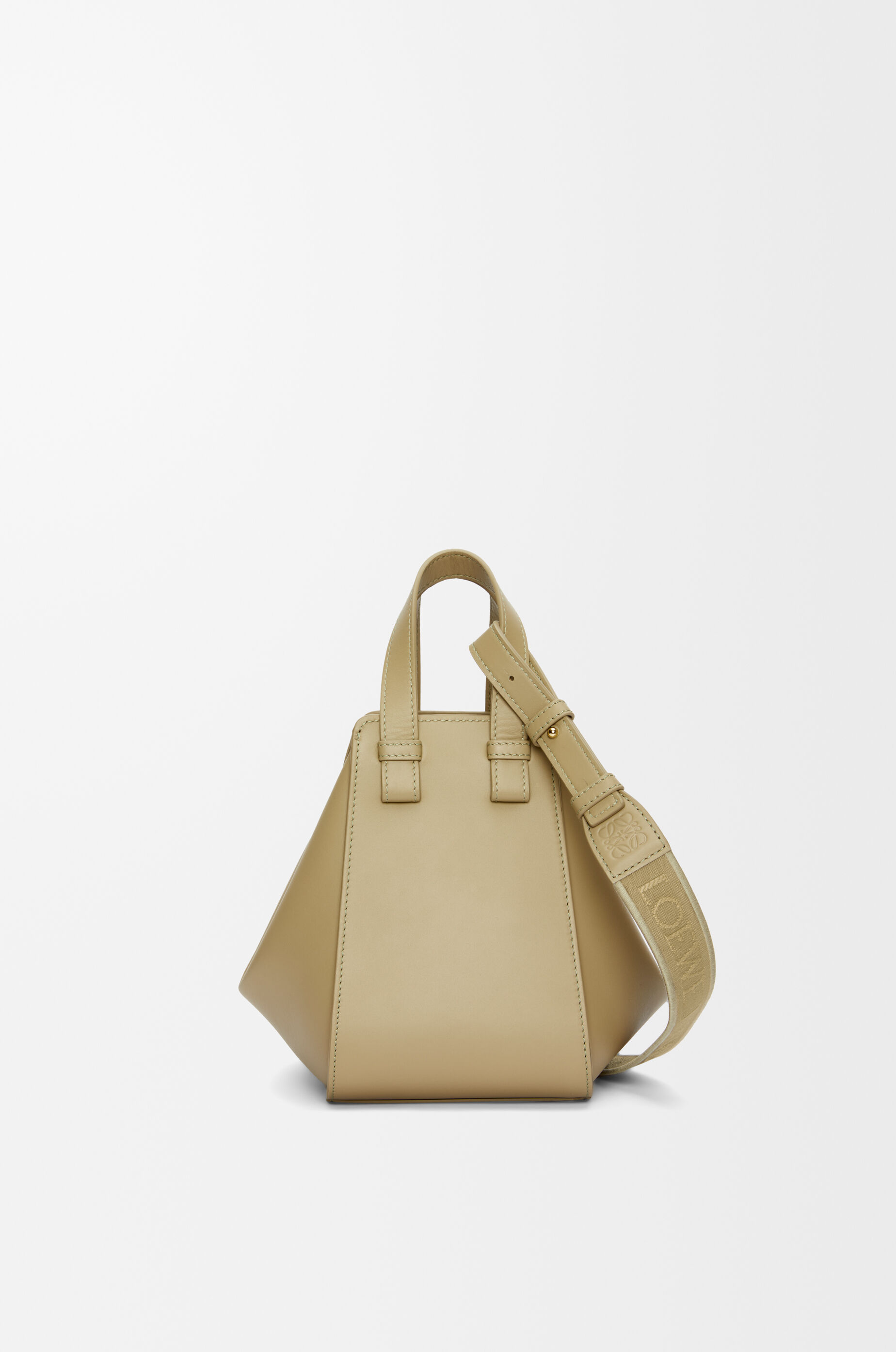 New bags for Spring-Summer · LOEWE Precollection - 로에베