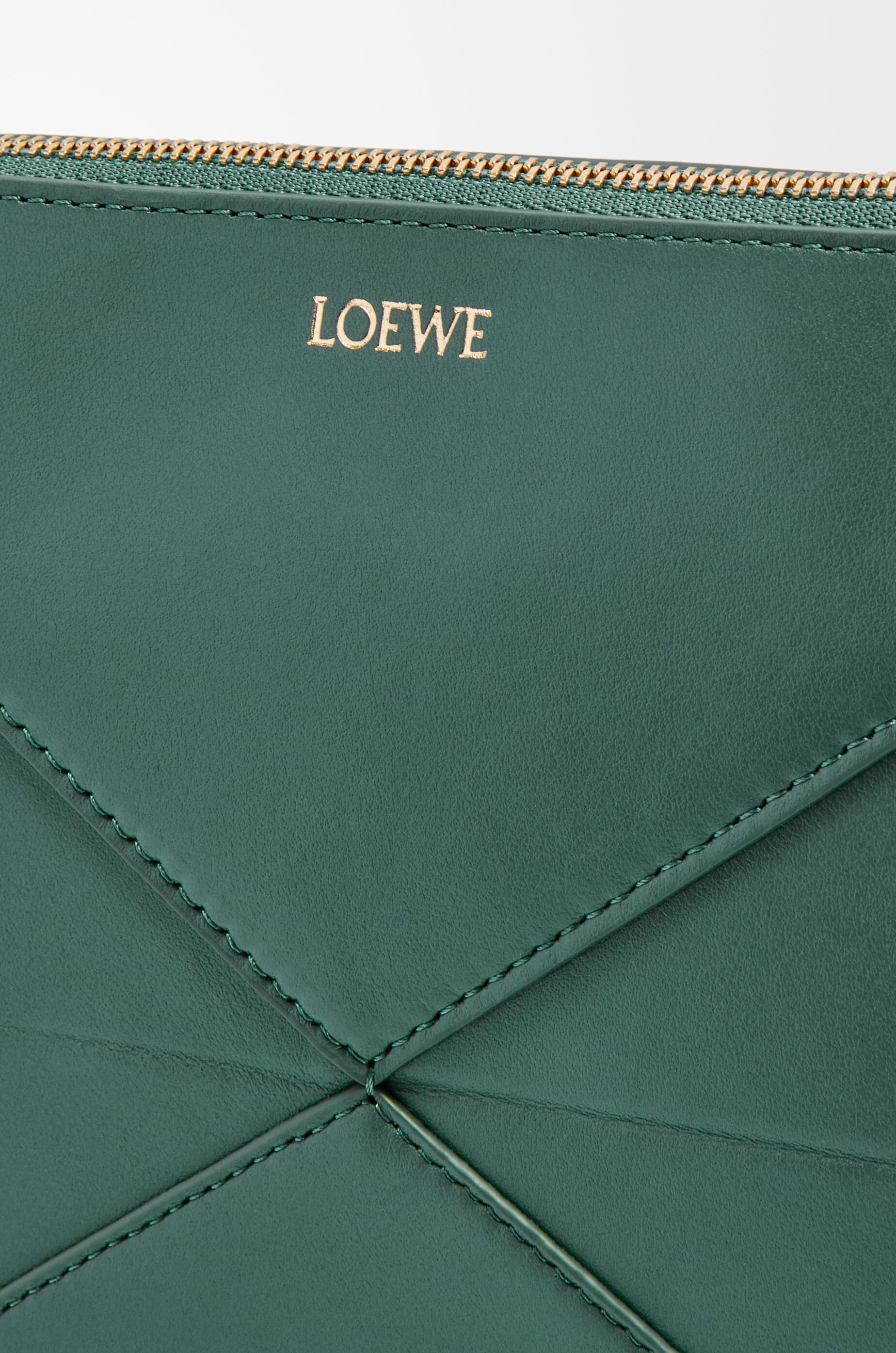 Puzzle Fold pouch in shiny nappa calfskin Vetiver - LOEWE