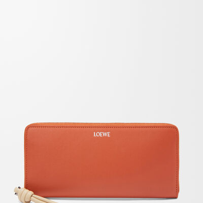 Luxury large wallets for women - LOEWE