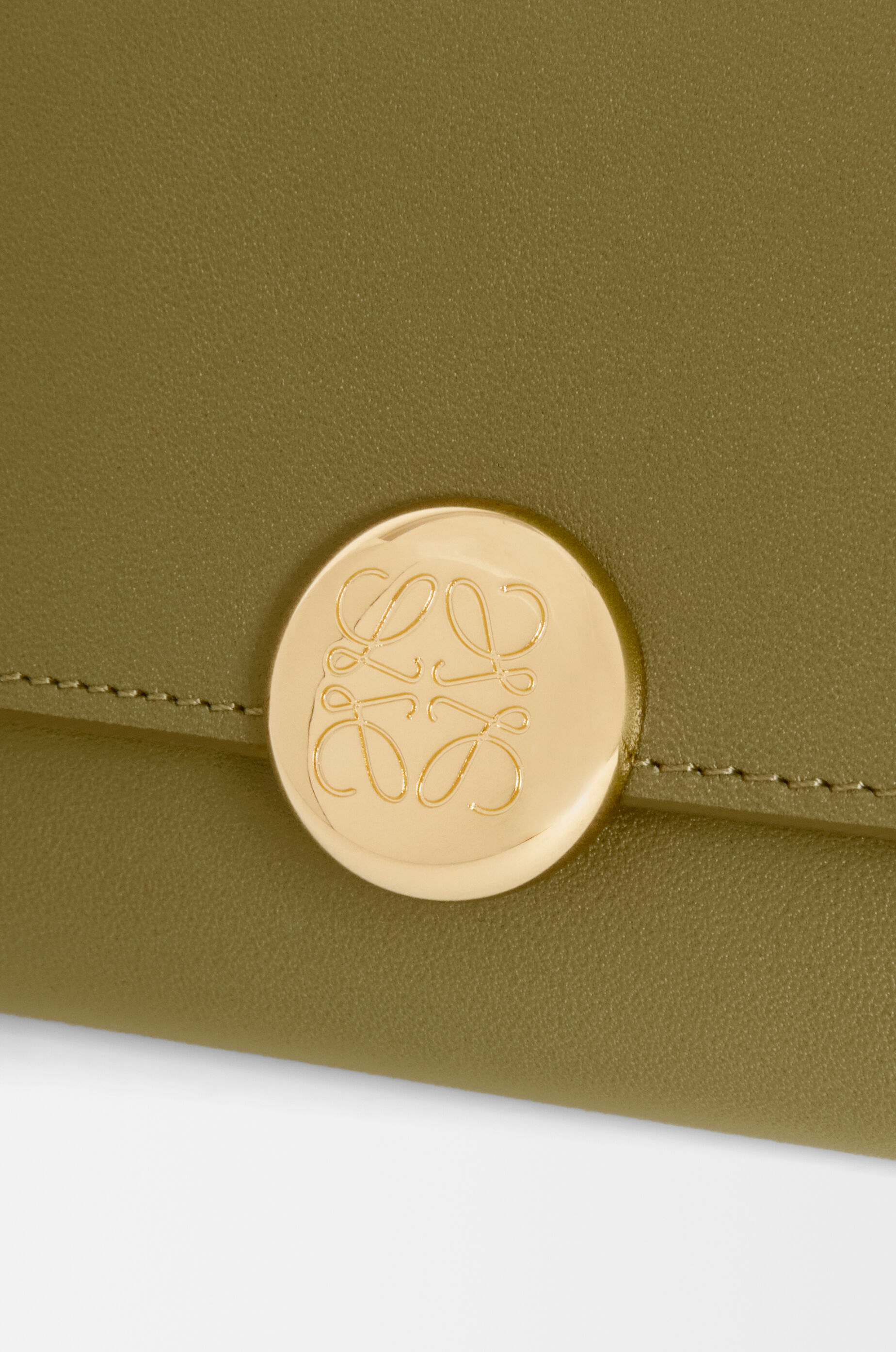 Pebble small vertical wallet in shiny nappa calfskin Olive - LOEWE