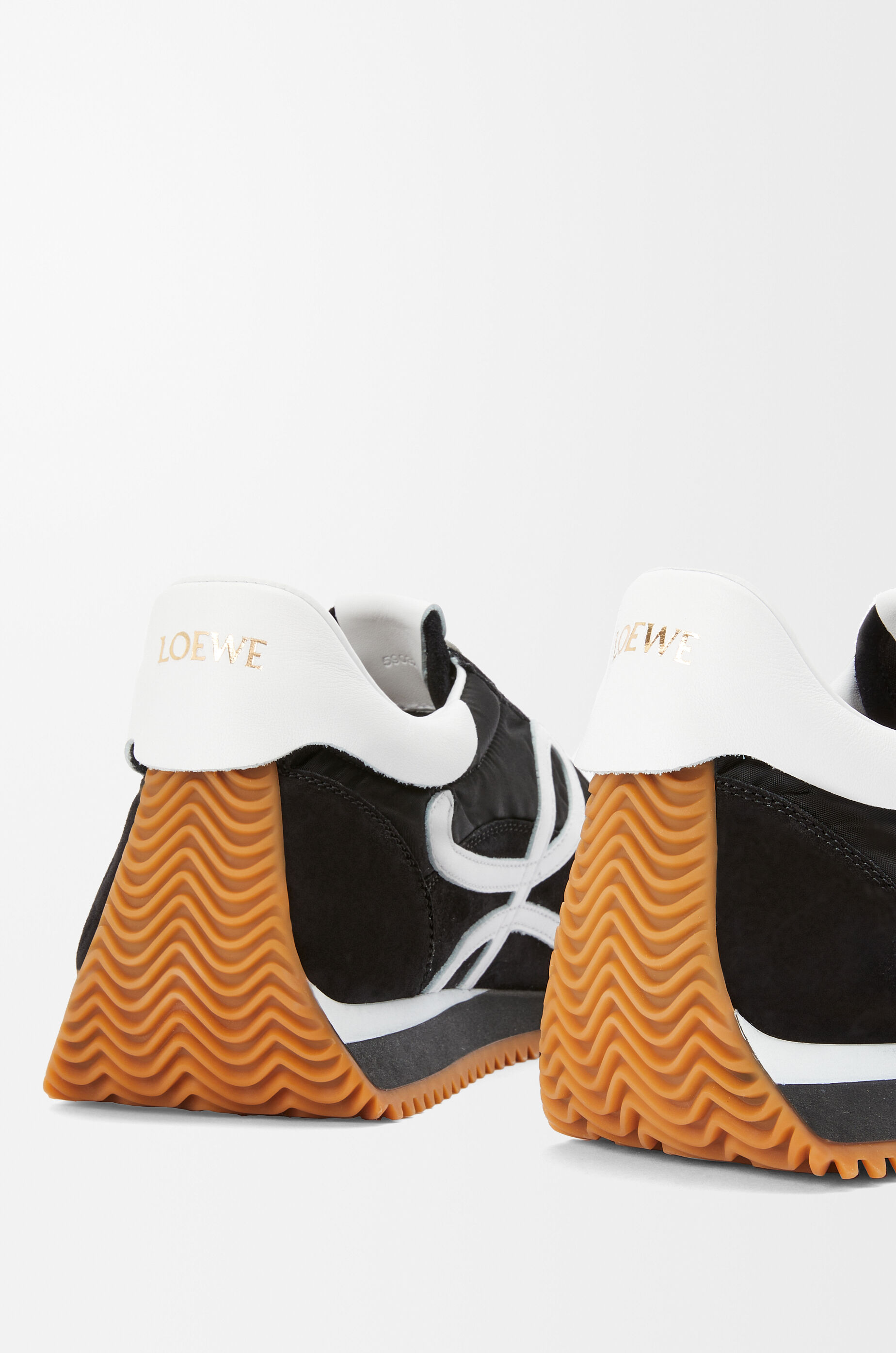 Flow Runner in nylon and suede Black/White - LOEWE