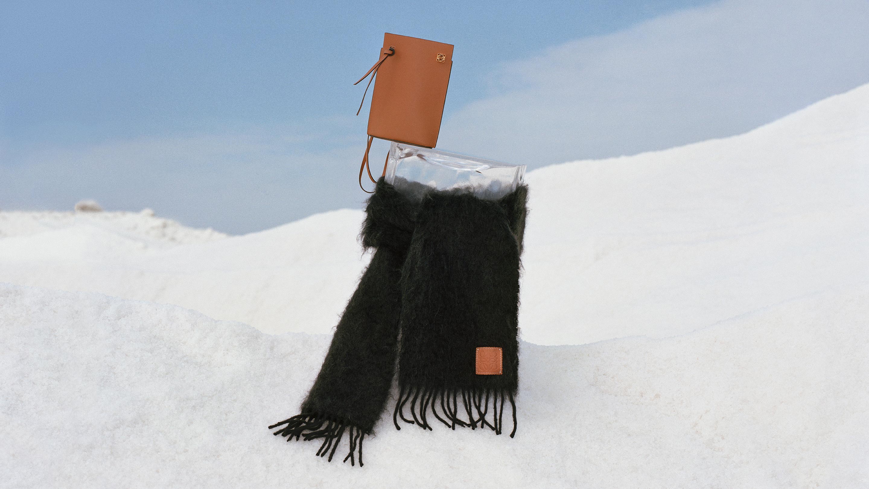 Luxury gifts collection | Designer gifts for women & men | Loewe