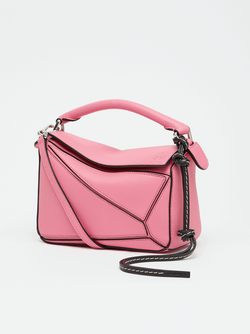 LOEWE official website – luxury clothes and accessories