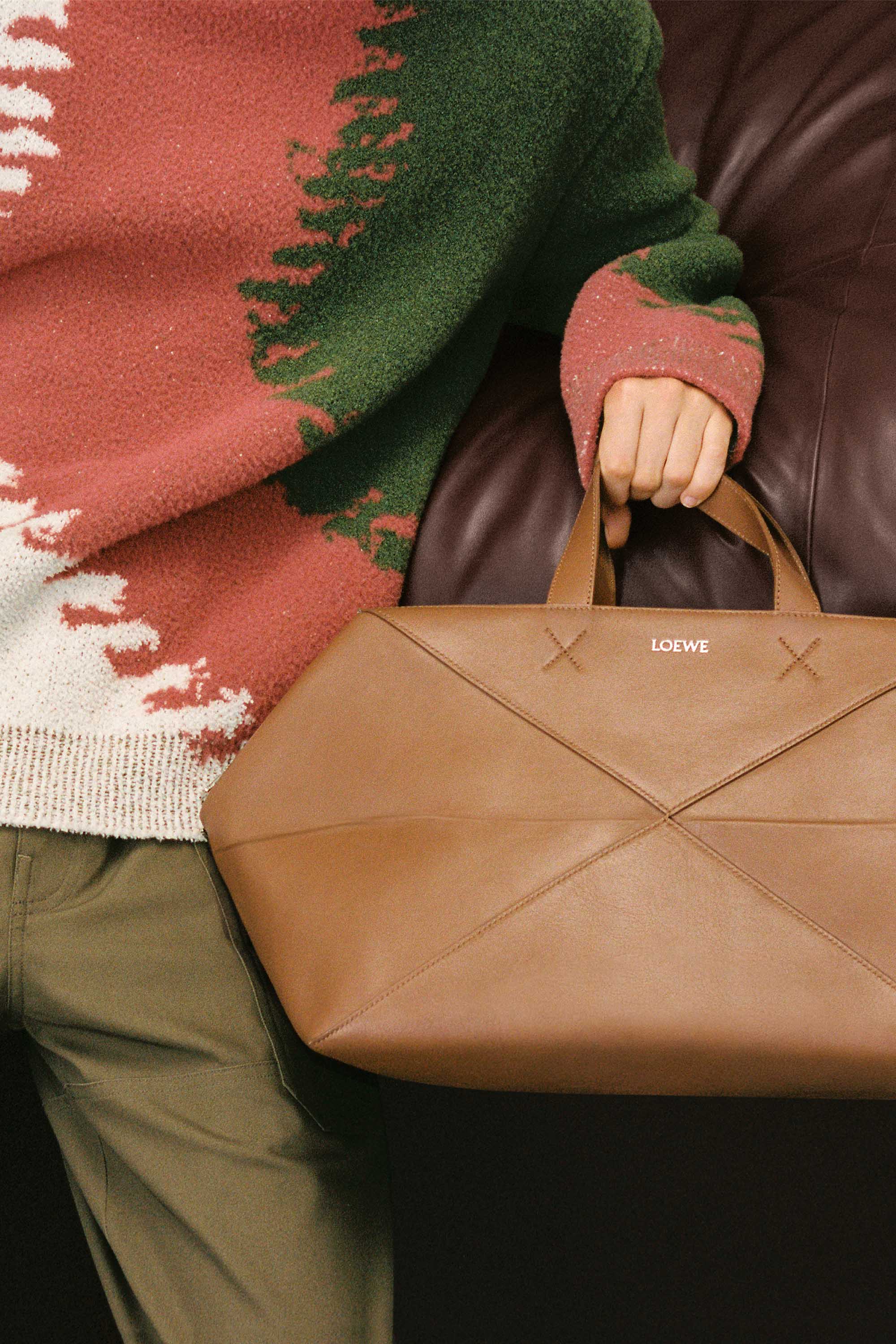 Designer accesories and gifting for her · LOEWE - LOEWE