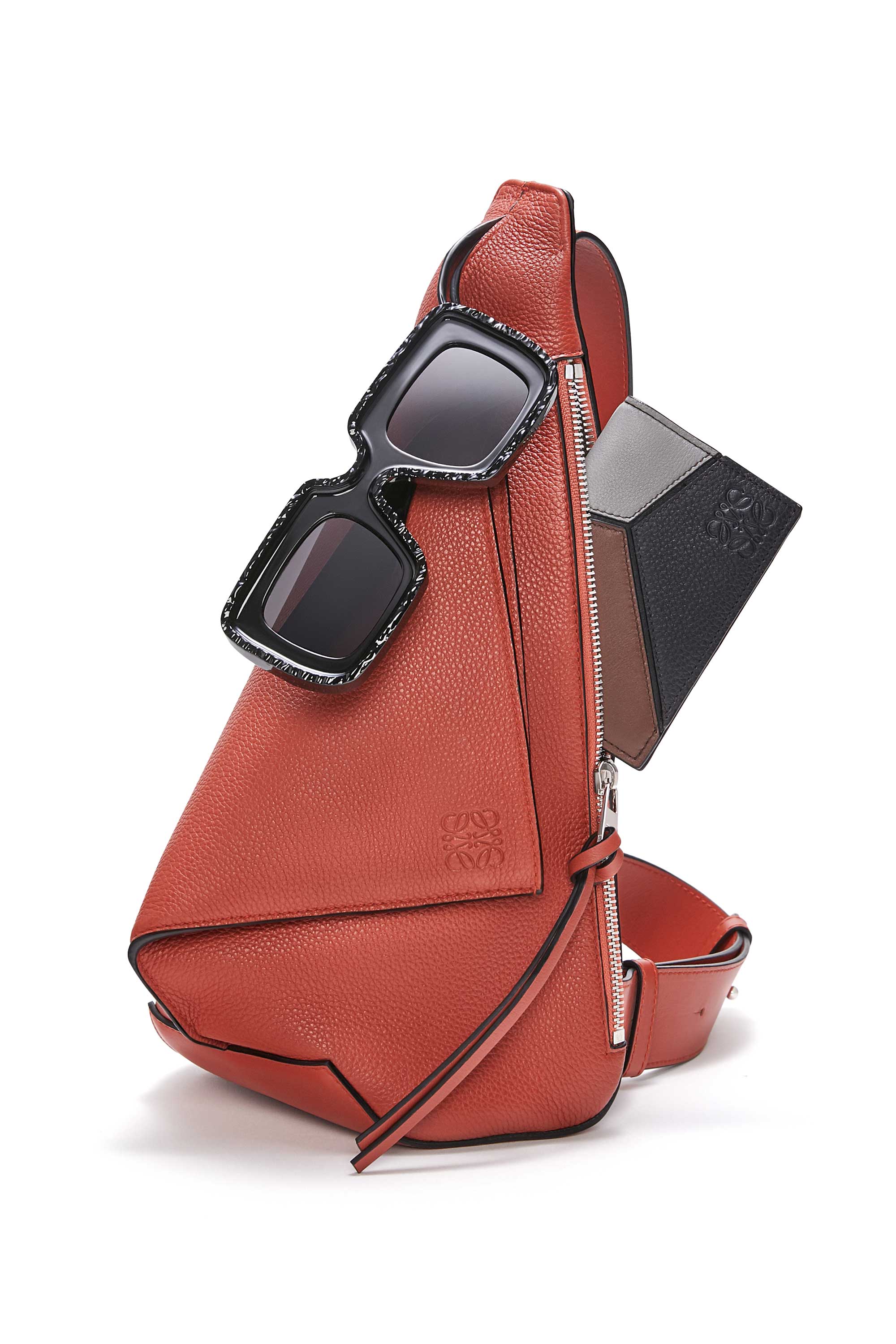 Exclusive gifts for women · LOEWE gifts - LOEWE