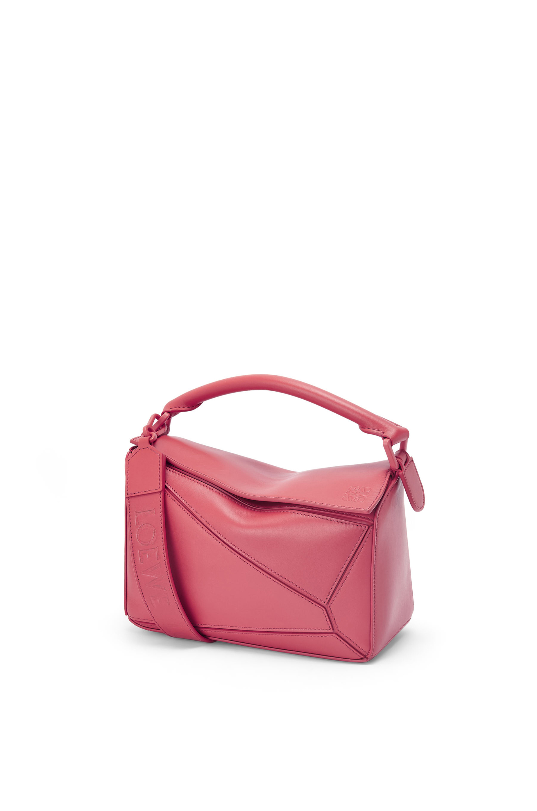 LOEWE Fall Winter women´s runway bags collection - LOEWE